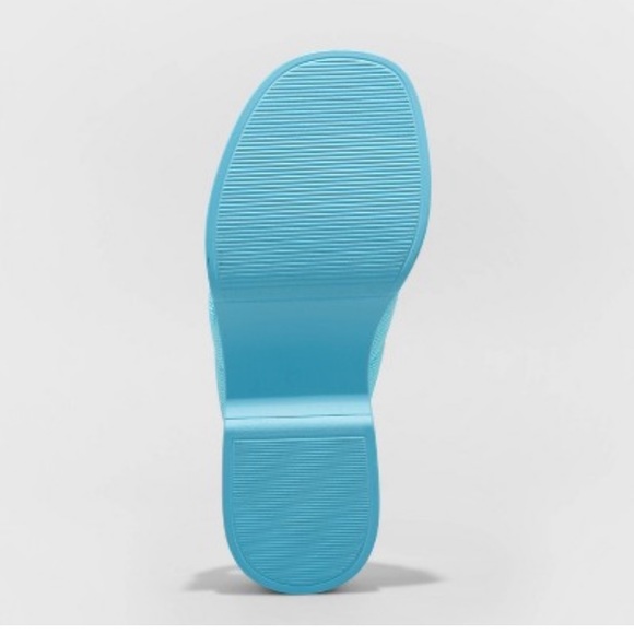 wild fable | Shoes | Nwt Wild Fable Blue Chunky Platform Angela Flip ...